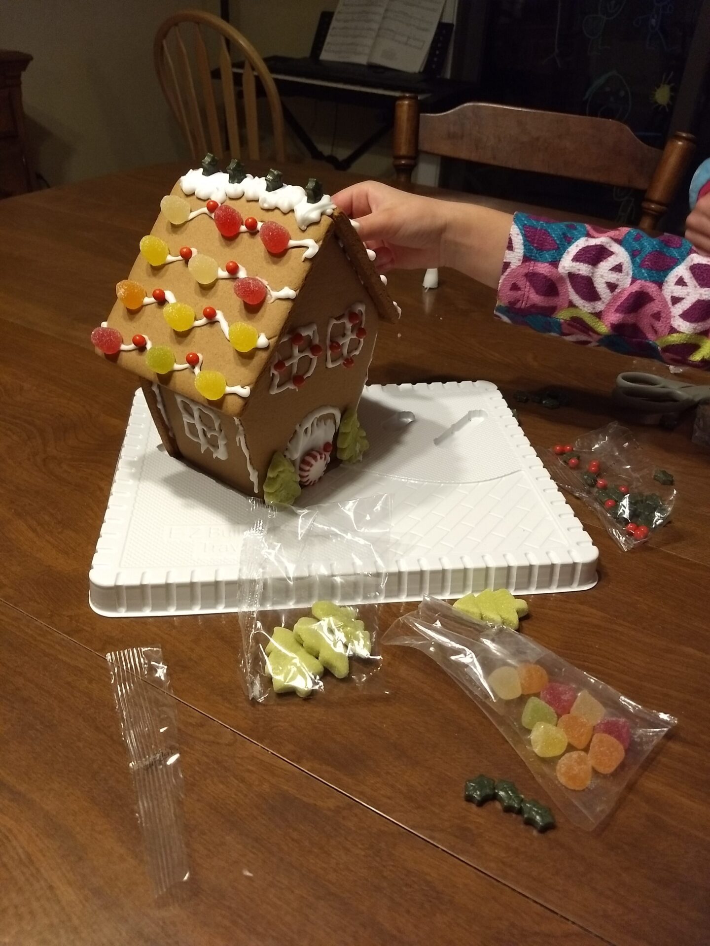 Benton's Gingerbread House Kit | Aldi Reviewer