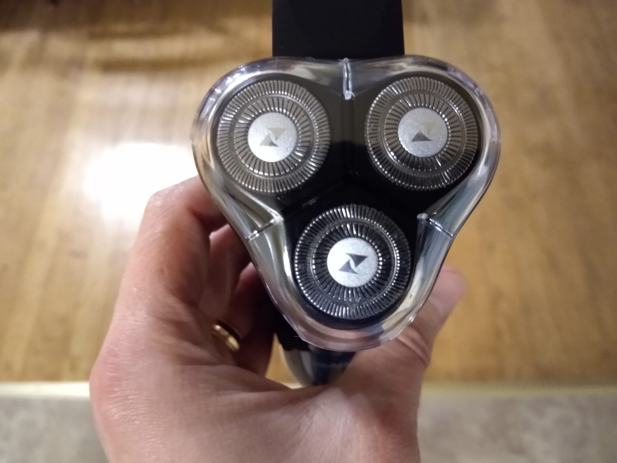 Visage Pro-Series Rotary Shaver (2019) | Aldi Reviewer
