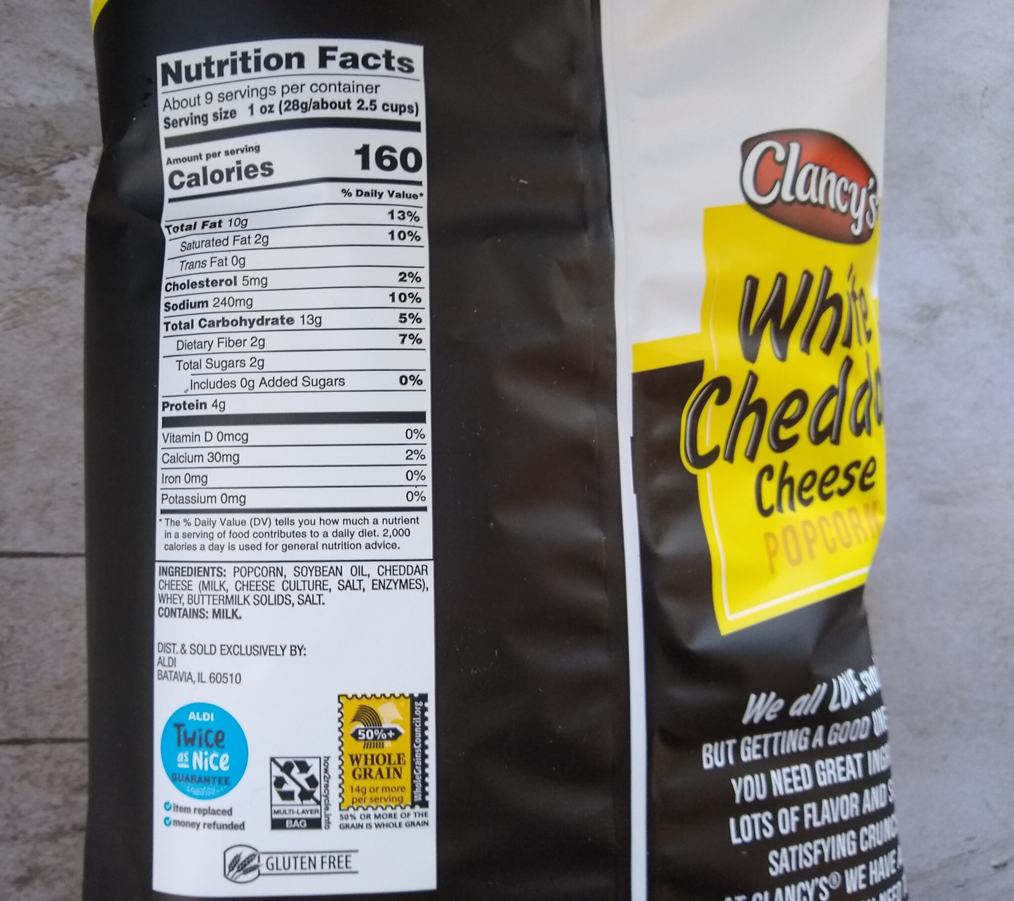 Clancy's White Cheddar Cheese Popcorn | Aldi Reviewer