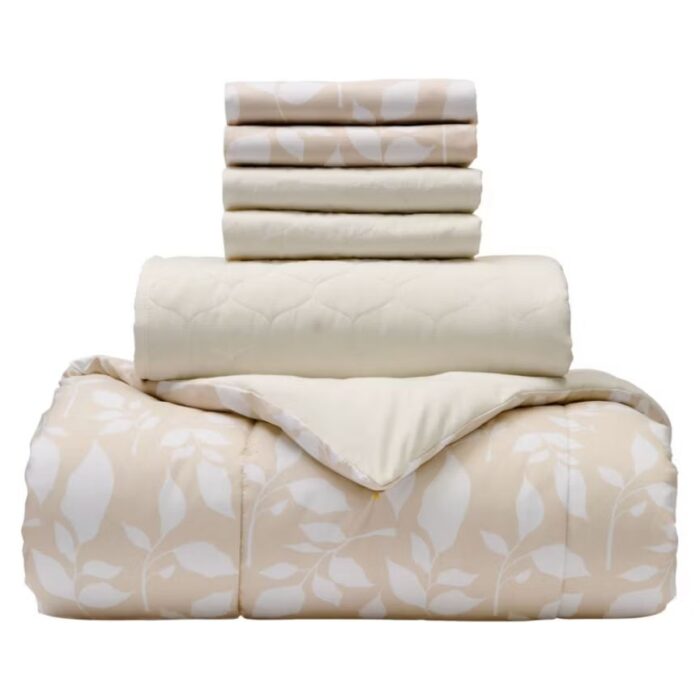 Aldi Brings Back KIRKTON HOUSE 6-Piece Reversible Comforter and ...