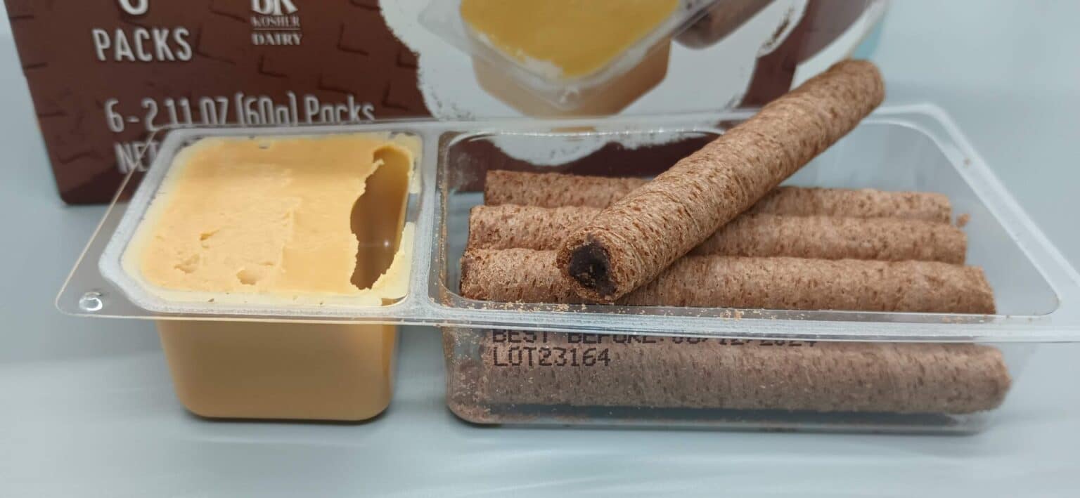 Trader Joe's "PB&C" Snack Duo | Aldi Reviewer