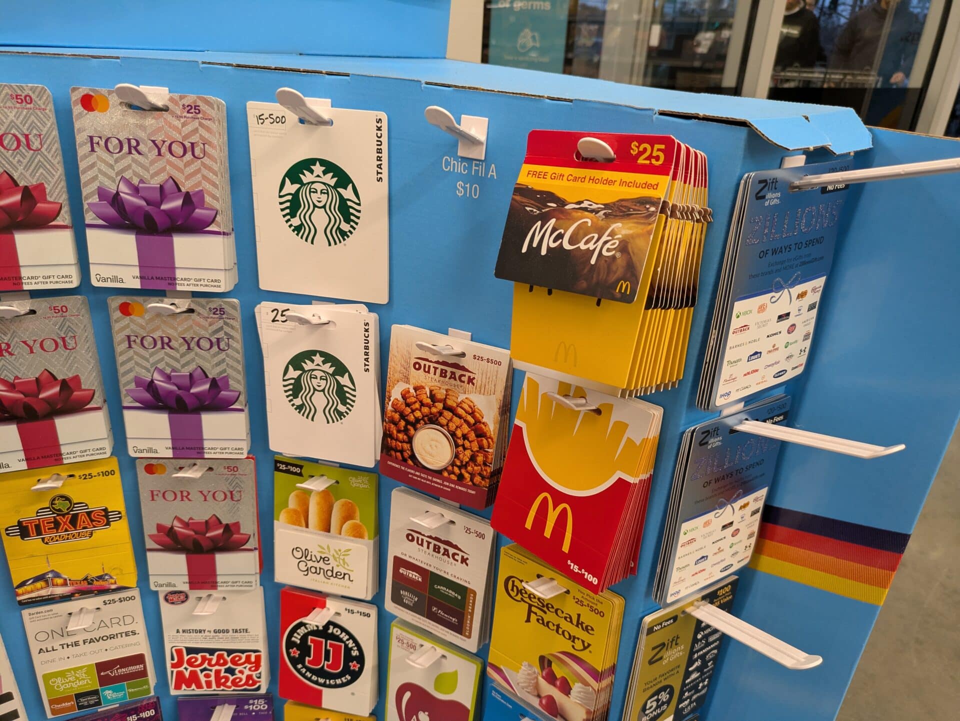 What Gift Cards Does Aldi Sell During the Holidays? | Aldi Reviewer