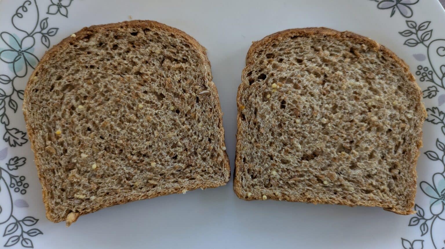 Simply Nature Knock Your Sprouts Off Sprouted 7 Grain Bread | Aldi Reviewer