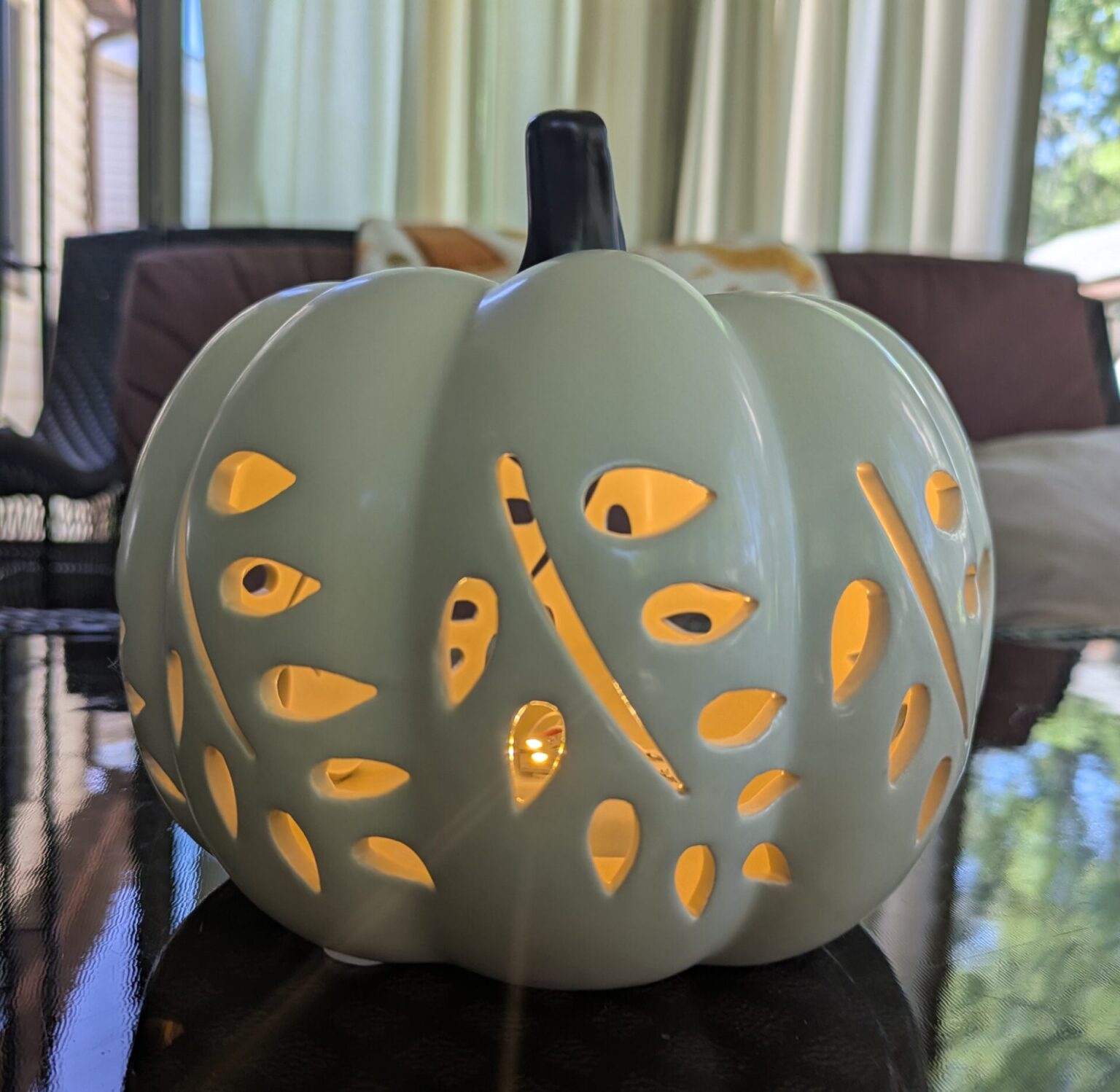 KIRKTON HOUSE LED Ceramic Pumpkins | Aldi Reviewer