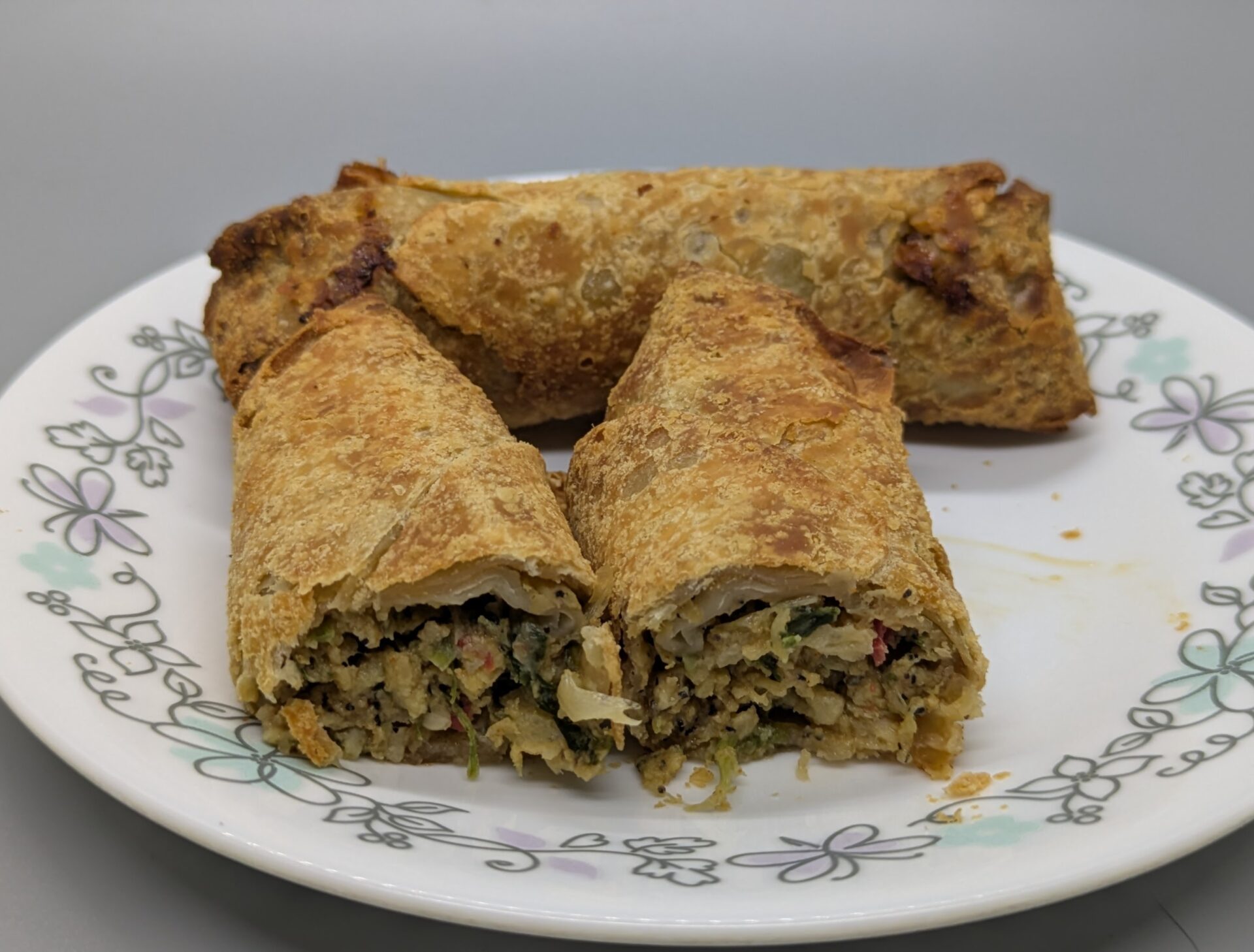 Appetitos Green Chile Rolls | Aldi Reviewer
