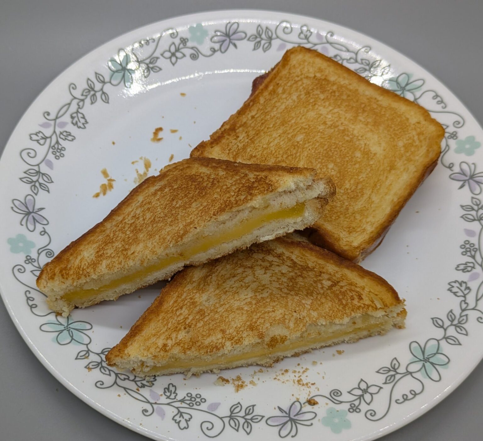 Bremer Grilled Cheese Sandwiches | Aldi Reviewer